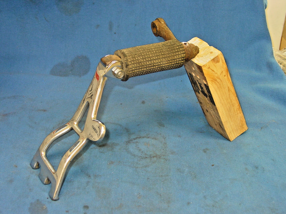 BMW R51/2 R51/3 R67 R68 BMW ORIGINAL (NOT A REPRO) AKIP SIDE STAND ...