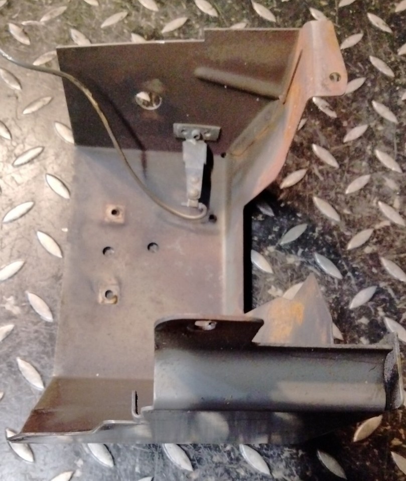 Craftsman II 8HP 26" Track Snowblower TRAC-PLUS GRAY Heater Box ...