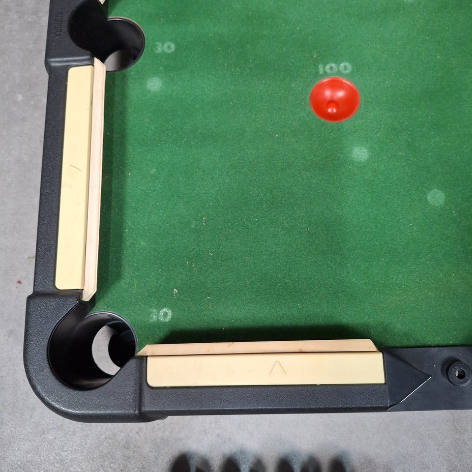 Vintage 1970s Aurora Shooter Snooker Sid James Bar Billiards Table Top ...