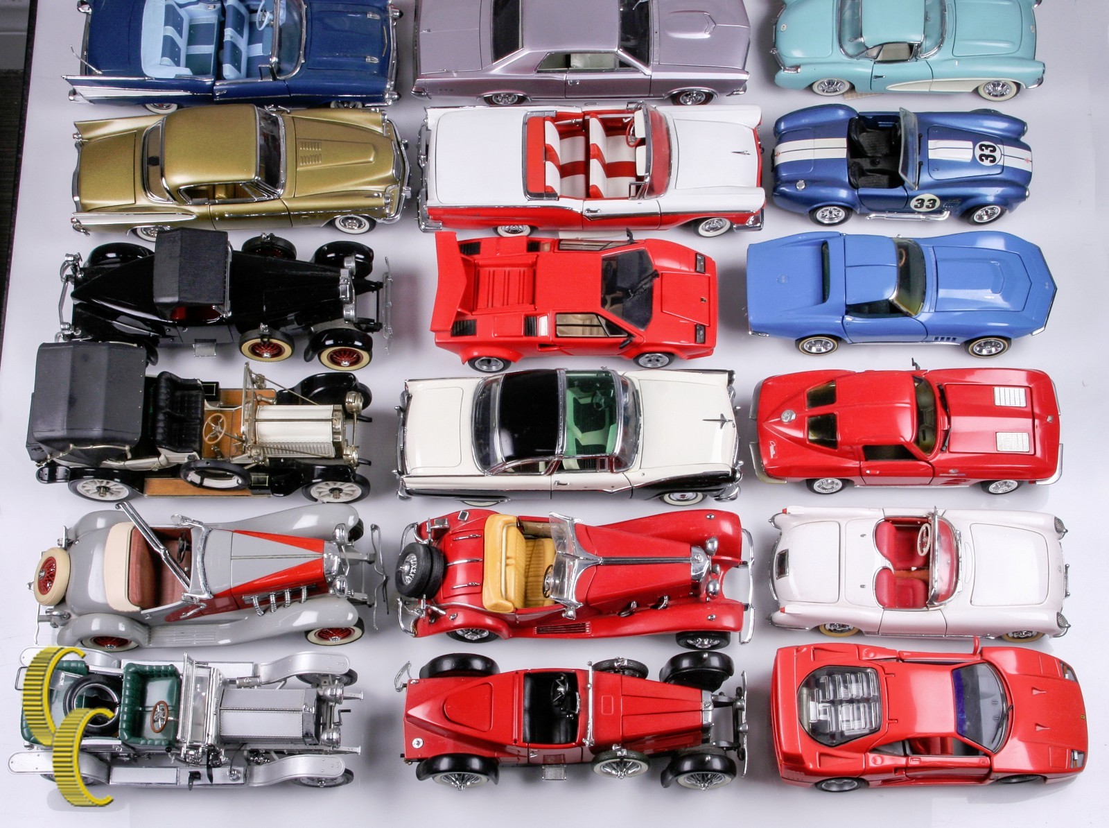 Lot of 23 Classic Collectible Model Cars w/ Some Paperwork (Franklin ...