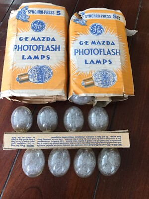 16 Vintage GE Photoflash Bulbs/Lamps Synchro Press No. 5 (packaging ...