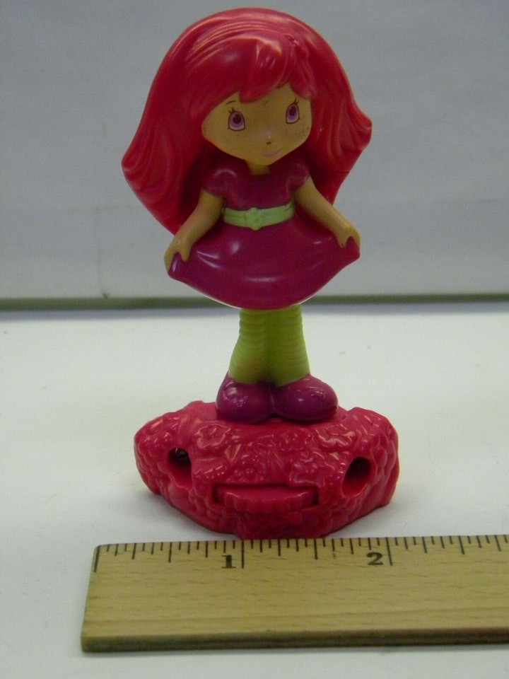 Strawberry Shortcake Raspberry Torte Action Figure on Twist Base ...