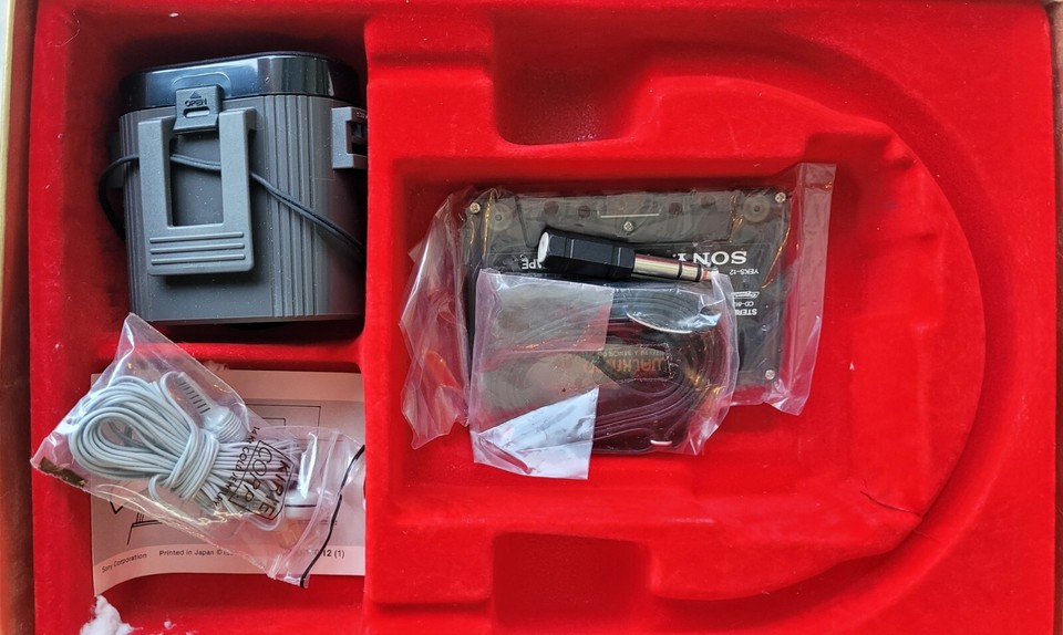 Vintage Sony Walkman Box with accessories | eBay