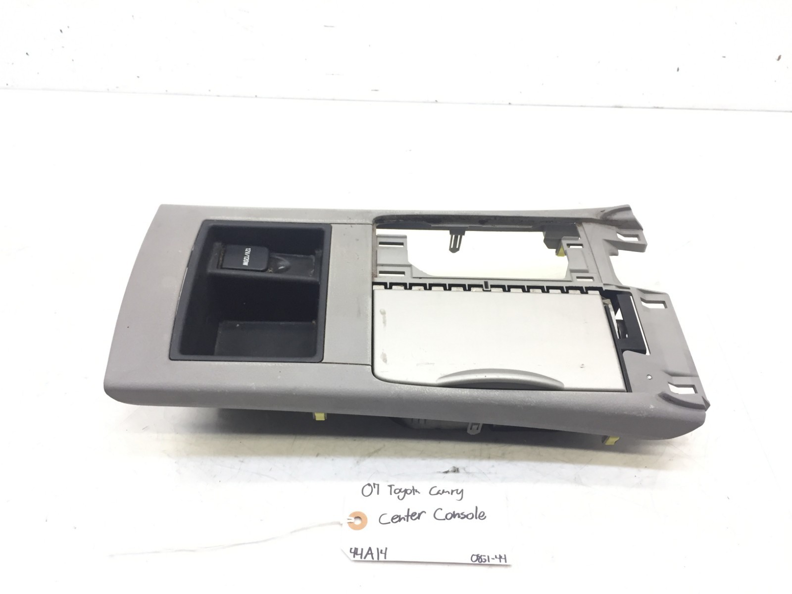 07 08 09 10 11 TOYOTA CAMRY CUP HOLDER SHIFTER CENTER CONSOLE OEM 58805 ...