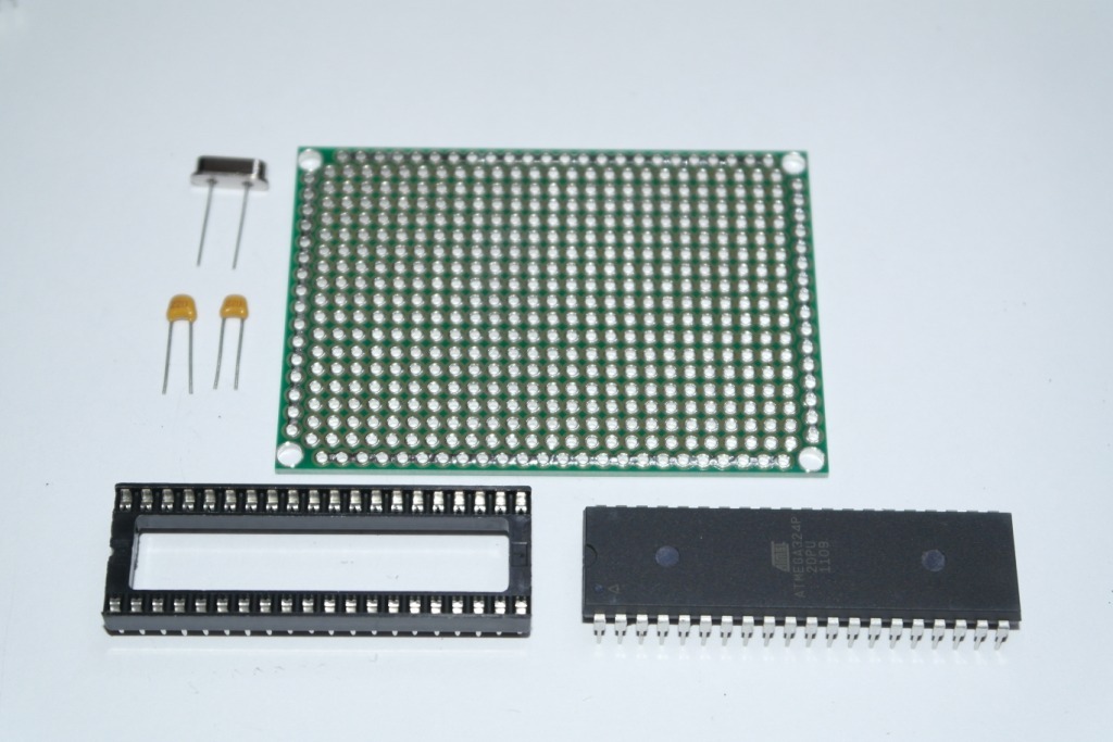 ATMEGA32-16PU MCU Kit Matrix PCB, 16MHZ Crystal, 22pF Capacitors, IC ...