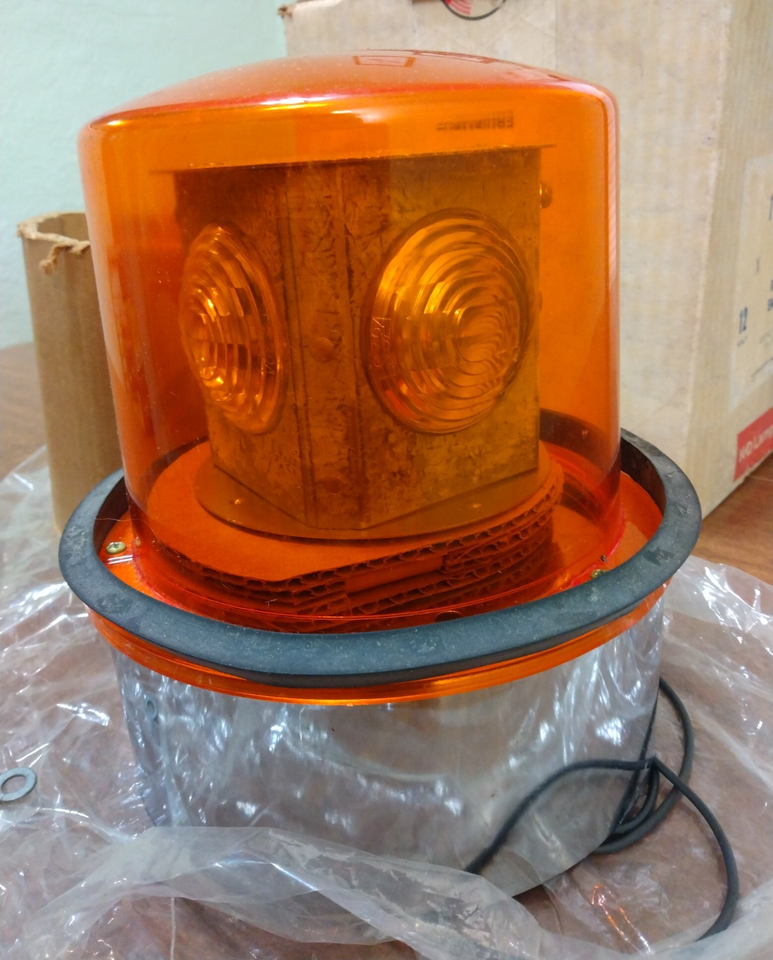 Vtg KD Lamp 4 Sided Light Revolving Emergency Car Beacon Model #886 ...