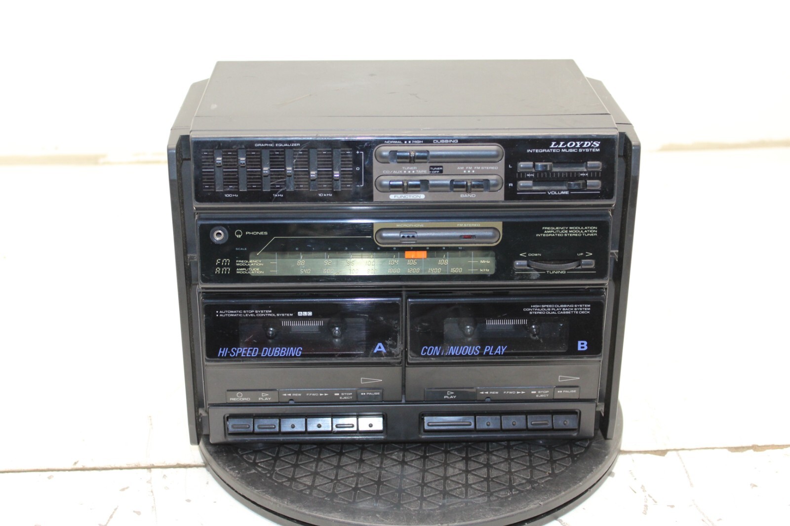 Vintage LLOYD'S CS001 Cassette/Radio/Aux Stereo 848-2A | eBay