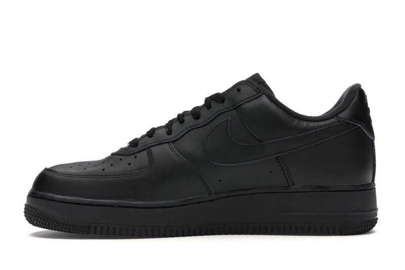 Size 4.5 - Nike Air Force 1 Low x Supreme Box Logo - Black Size 4.5 - Nike Air Force 1 Low x Supreme Box Logo - Black