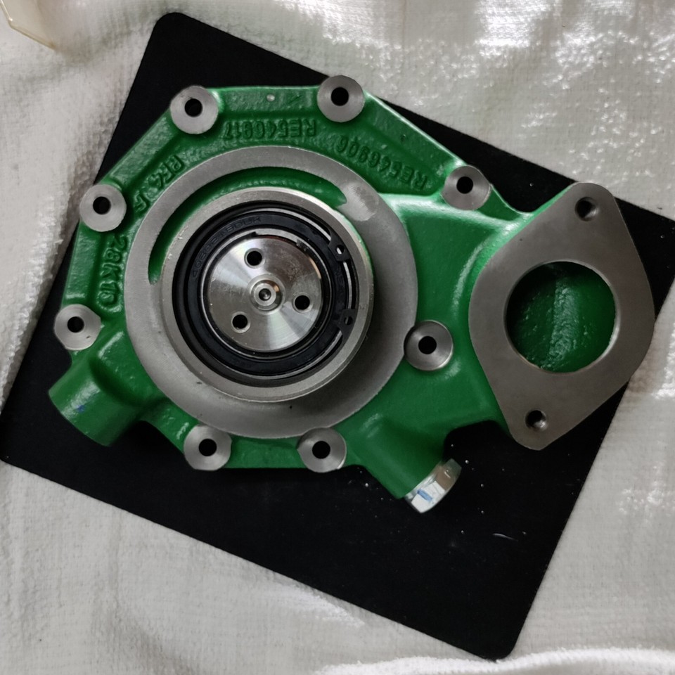 RE548906 / RE546917 NEW OEM JOHN DEERE HIGH-FLOW WATER PUMP SEE ...