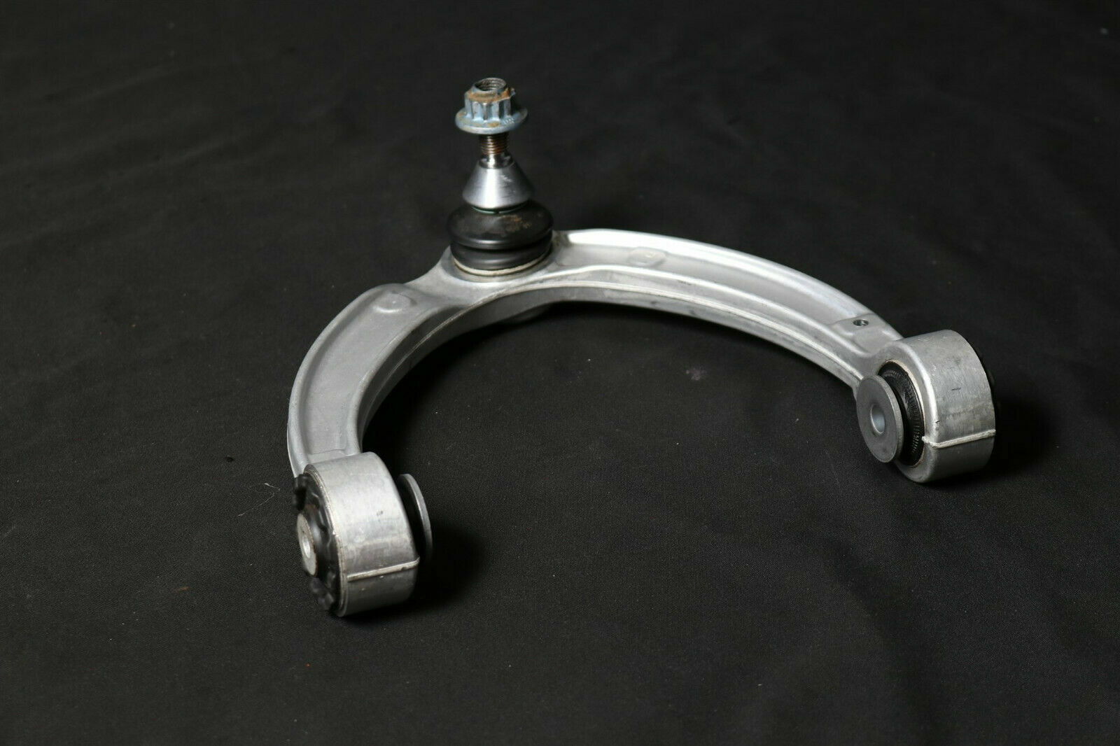 A1663301807 Control arm front right upper Mercedes W292 GLE 500 63 AMG ...