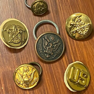 US NAVY PINS & KEY CHAINS- WW2 ERA- 6 PIECE LOT | eBay