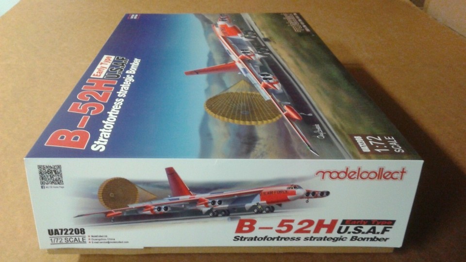 MODELCOLLECT 1/72 B-52H Early Type USAF Stratofortress Strategic Bomber ...