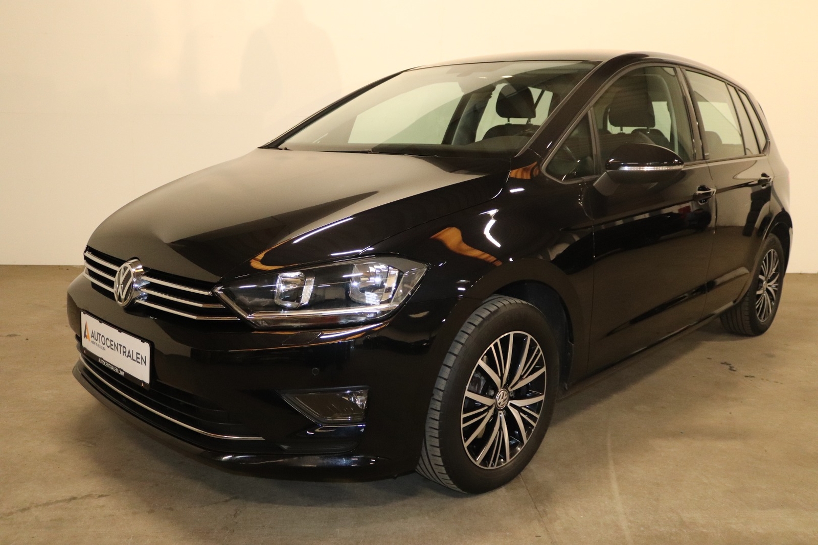 Brugte biler | Køb brugt bil og Spar | Billig bil → Autocentralen