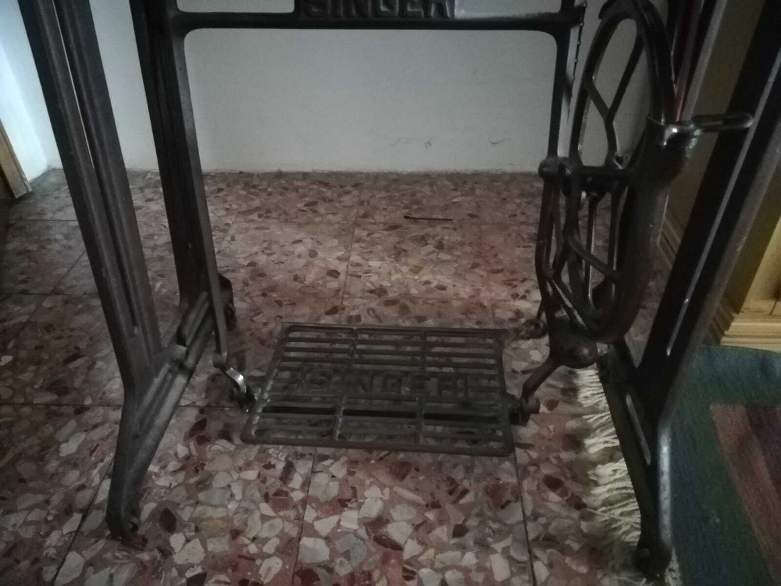 Macchina da cucire Singer Anni 50 | eBay