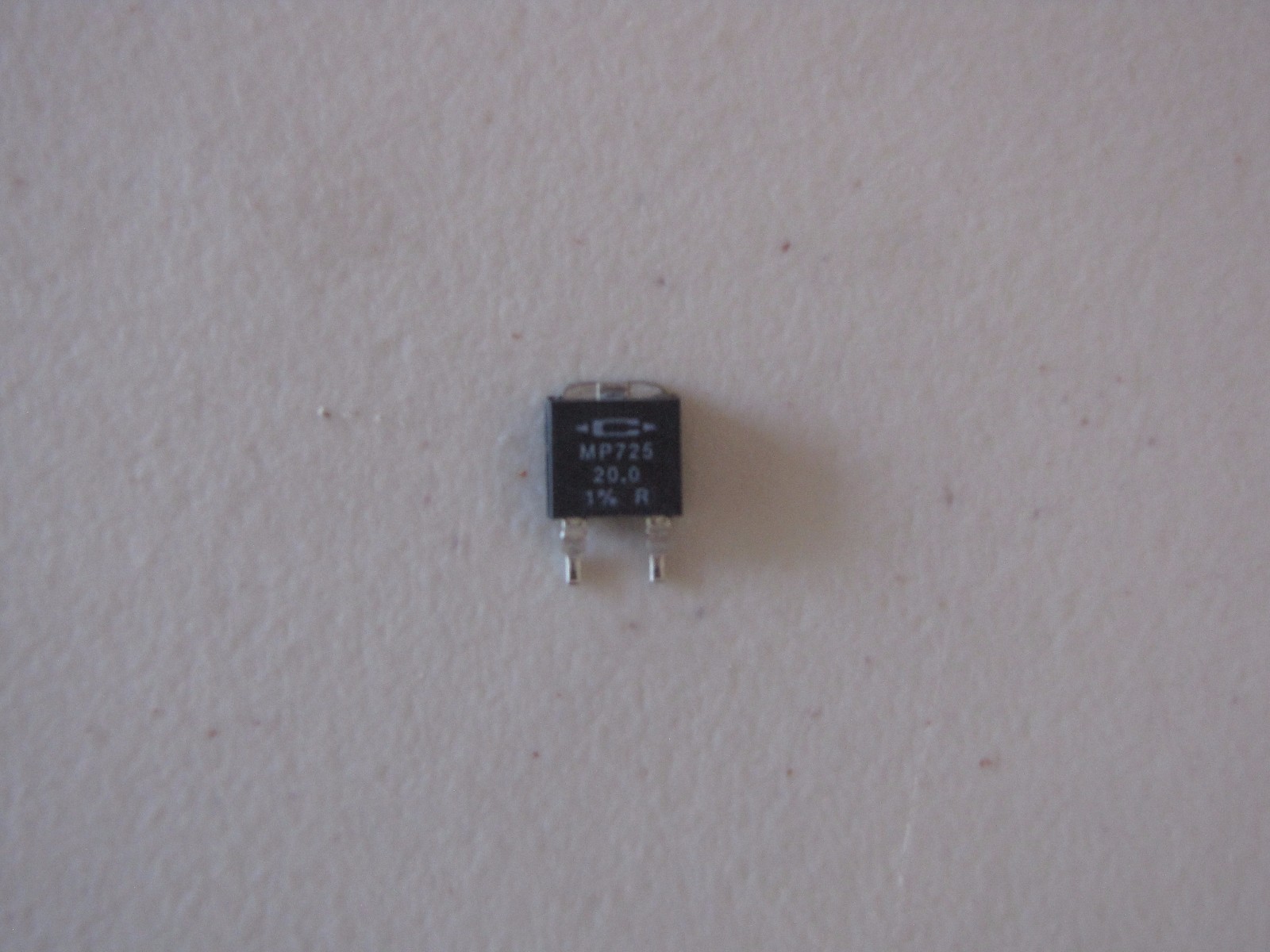 5pcs MP725-20.0-1% Thick Film Resistors - SMD 20 ohm 25W 1% D-Pak ...