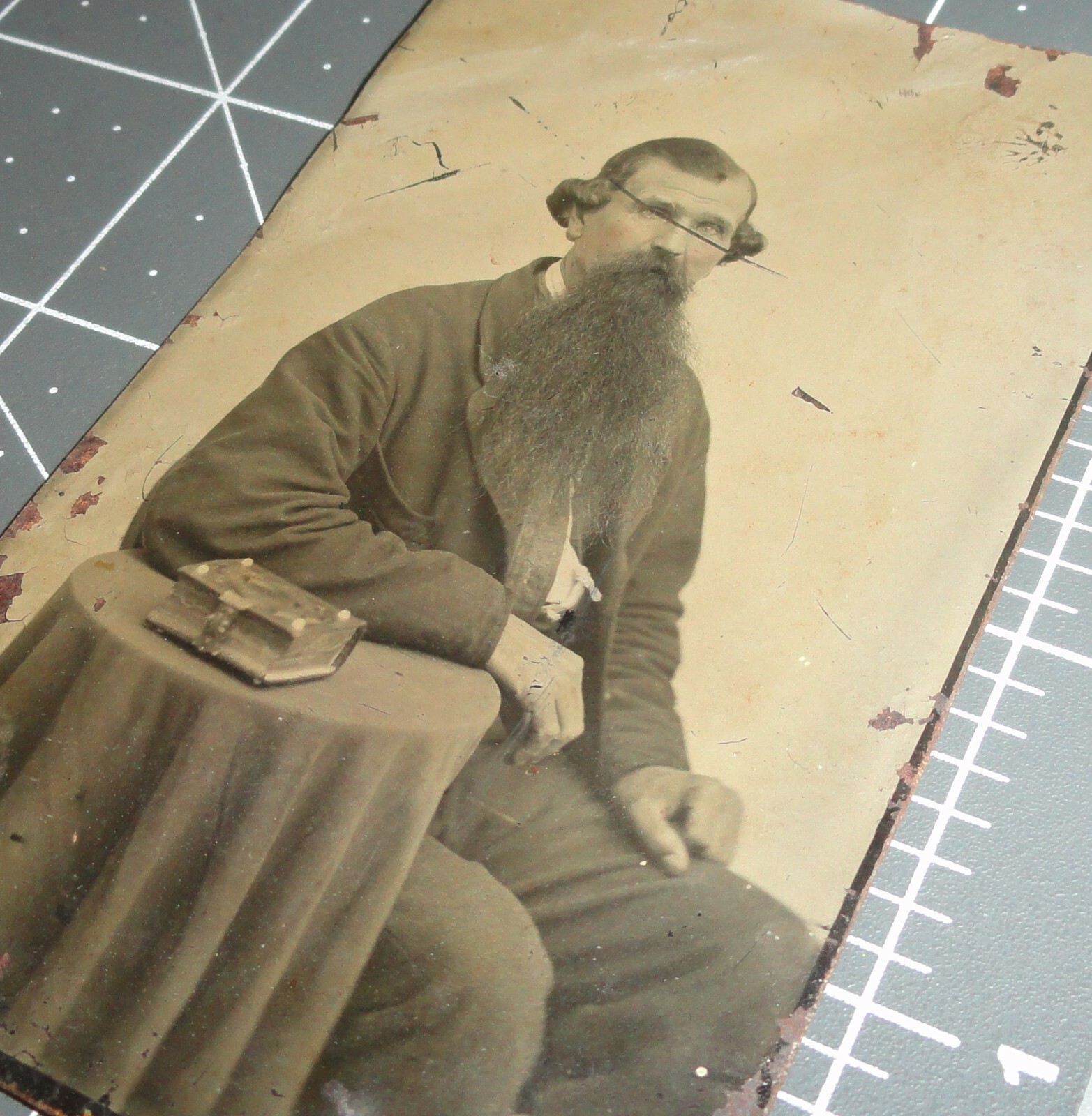 1870's Long BEARD Man w/ Leather PHOTOGRAPH ALBUM Vintage TINTYPE PHOTO ...