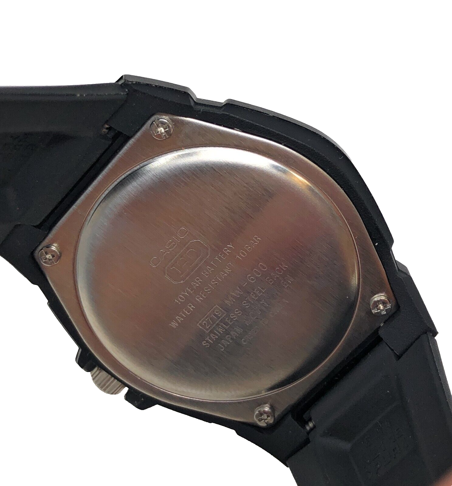 Casio MW600F-4AV, Men's 10 Year Battery Watch, Red Dial, 100 Meter WR ...