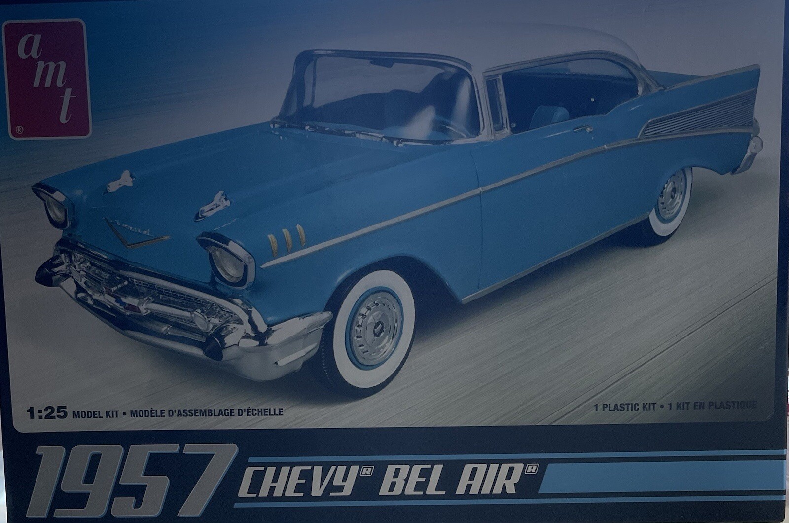 AMT 1957 Chevy Bel Air Model Car Scale 1:25 - Blue/White for sale ...