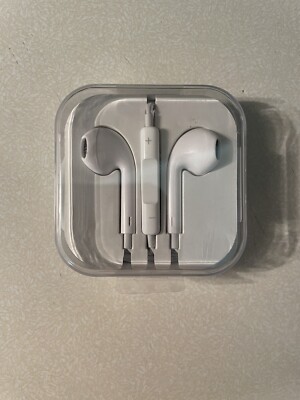 3.5mm Apple EarPods with Volume Control | Great condition | eBay
