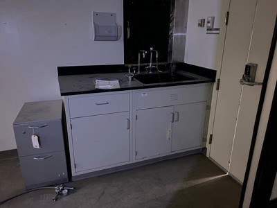5' Lab Casework Metal Bench w/ Sink Faucets & Eye wash (S6LLST0592 ...