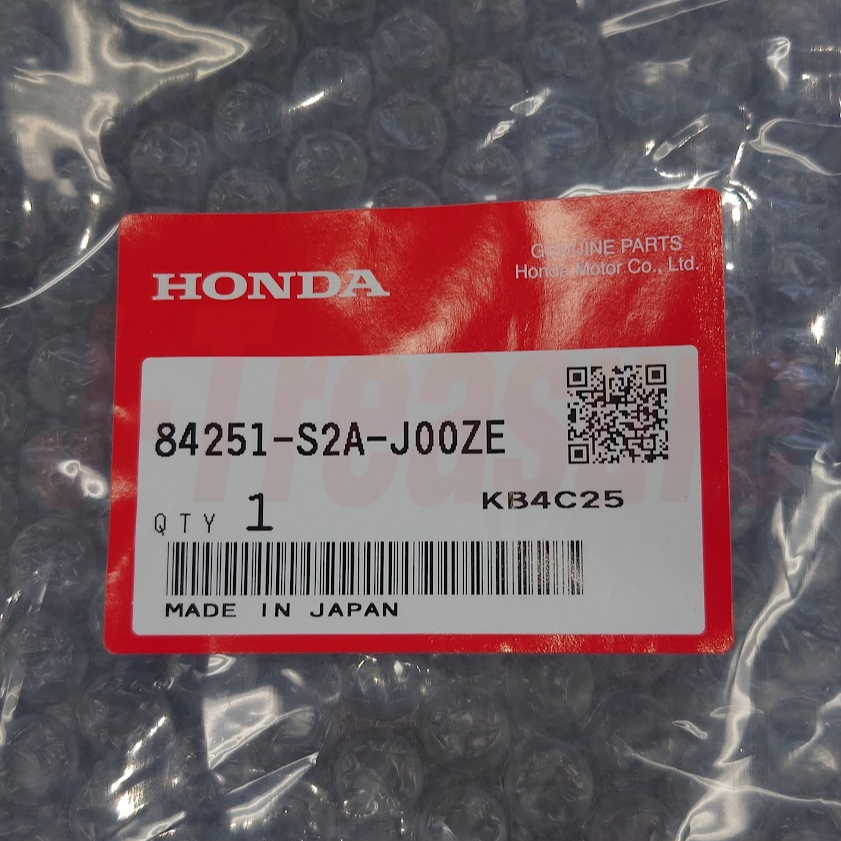 HONDA S2000 AP1 AP2 02-09 Genuine Side Sill Garnish LH 84251-S2A-J00ZE ...
