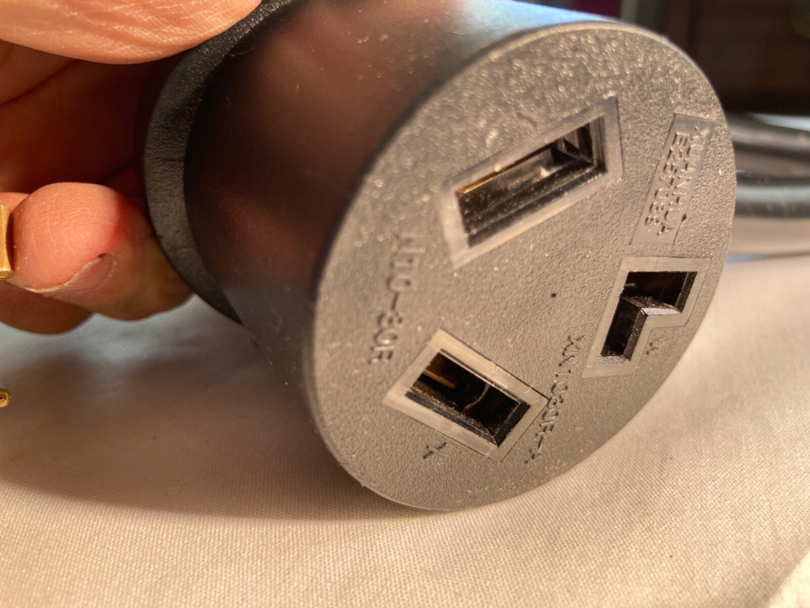 XUAN HUA Y-SPLITTER CABLE / XH-301-1 / 600V XN1030R-A N10-30R / E257089 ...