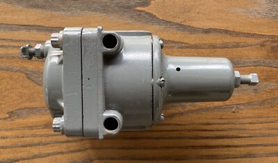 Regulators - Fisher 67Af