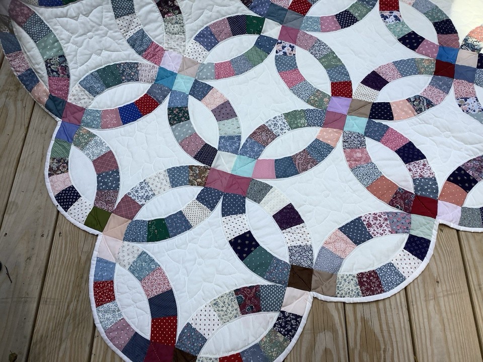 Large Quilt Wedding Ring 106” Cotton Calico Prints Hand Quilted VGC | eBay