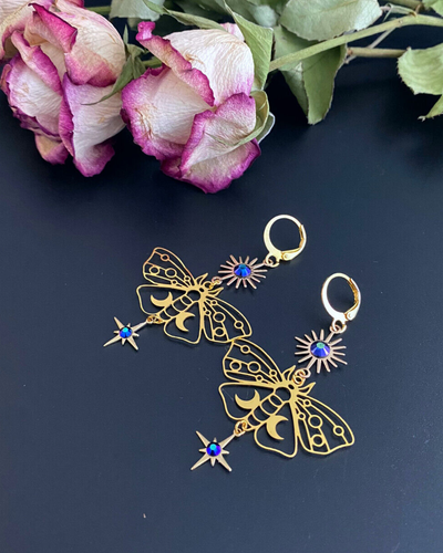 Gold Tone Star and Moth/Butterfly Drop/Dangle Statement Earrings ...