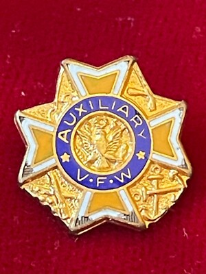 VFW Auxiliary Lapel Gold Tone Cross of Malta Vtg Leavens Hinge Pin .62 ...