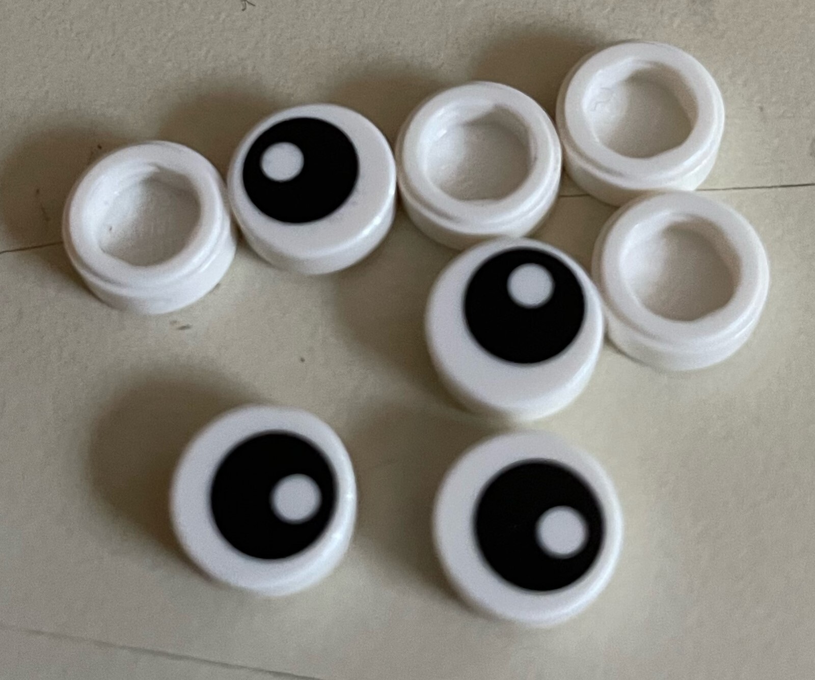 LEGO - 1x1 Round Tiles, White w/ Black Eye Pupil Pattern 98138pb007 Lot ...