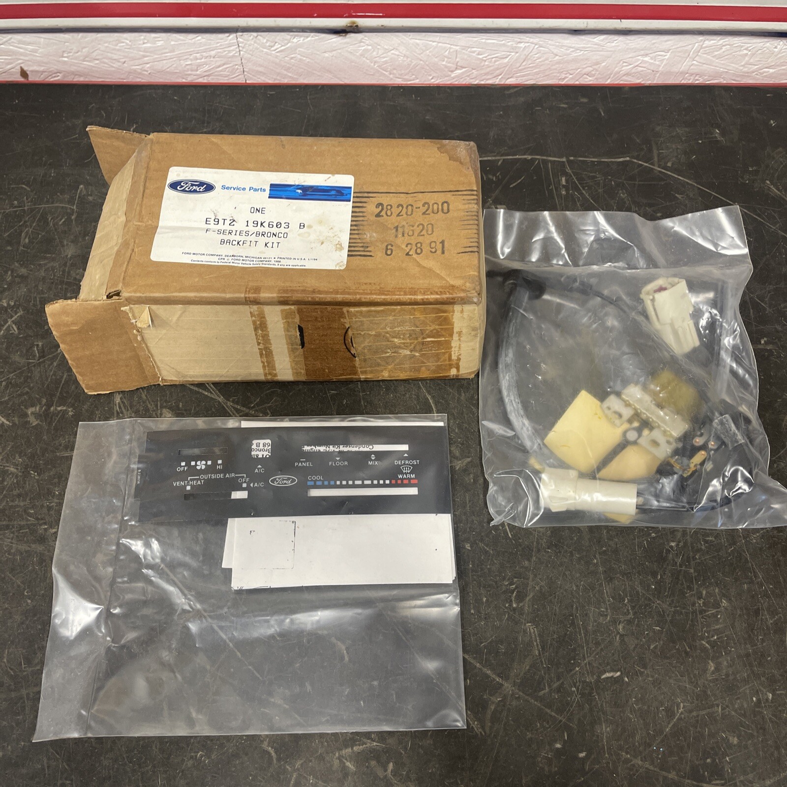 NOS Ford F150 F250 F350 Bronco - AC Fan Control, Backfit Kit, E9TZ ...