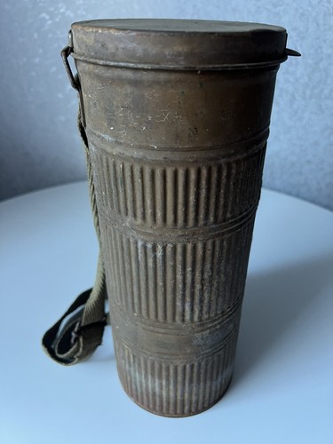 WW2 Orginal RARE gas mask container + gas mask | eBay