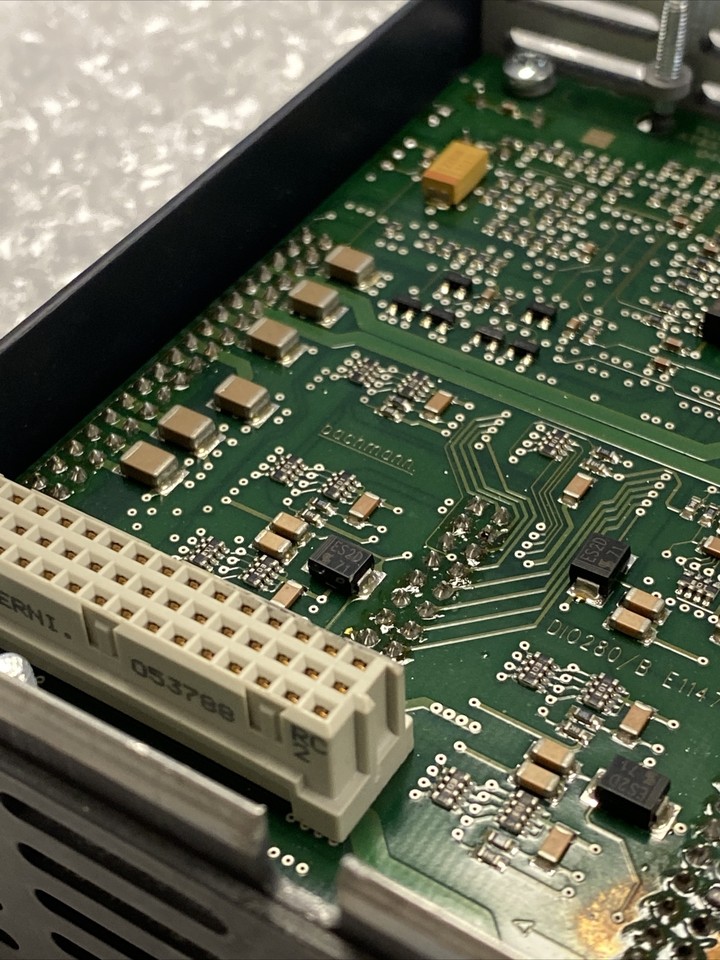 Bachmann DIO280 PLC Input / Output Module, 24VDC, 0.5A, 80 Port, Free ...