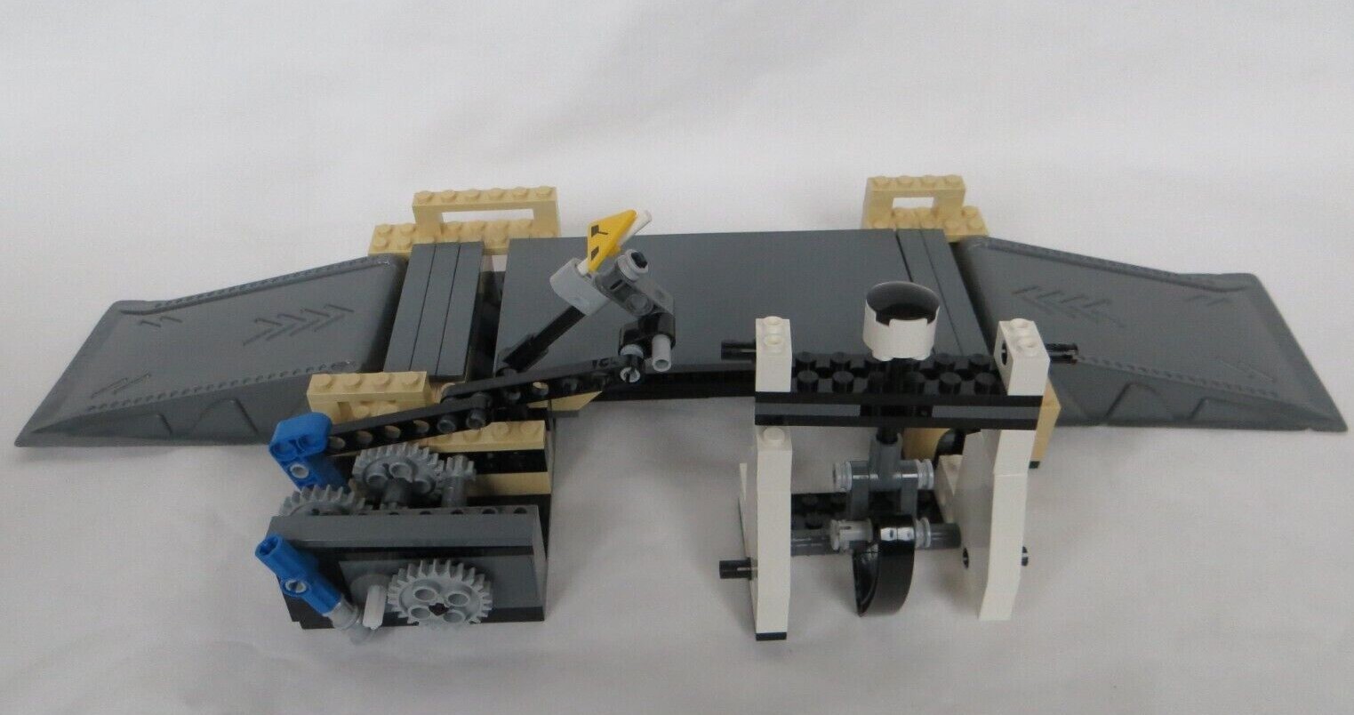 LEGO 8135 Bridge Chase Racers Tiny Turbos Drawbridge Stunt Ramp Racing ...