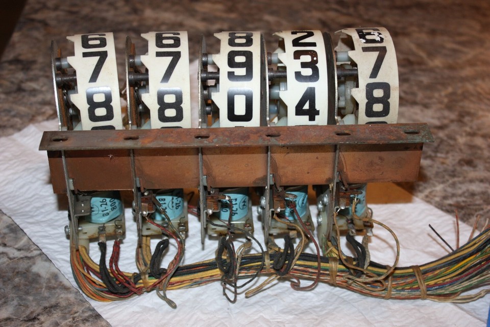 Williams Pinball Machine 1970's EM Score Reel Assembly for parts *AZTEC ...