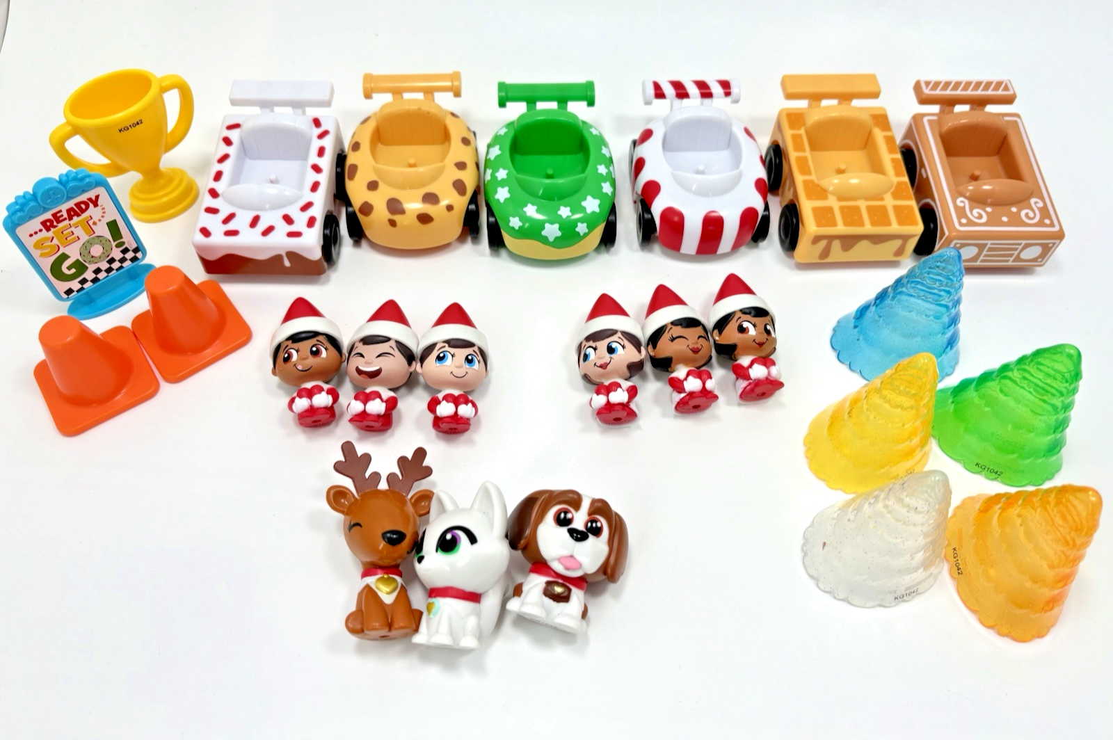 Elf on the Shelf Mini Figures Lot of 24 Pieces - 2” Elves Pets Race ...