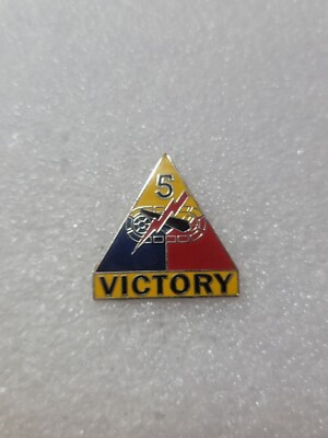 5th ARMOR DIVISION VICTORY US ARMY Military Lapel Pin Triangle Red ...