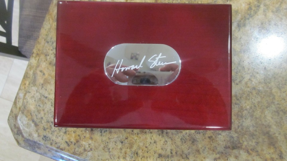 HOWARD STERN METROPOLA BIRTHDAY LIMITED EDITION WATCH (BRAND NEW ONLY ...