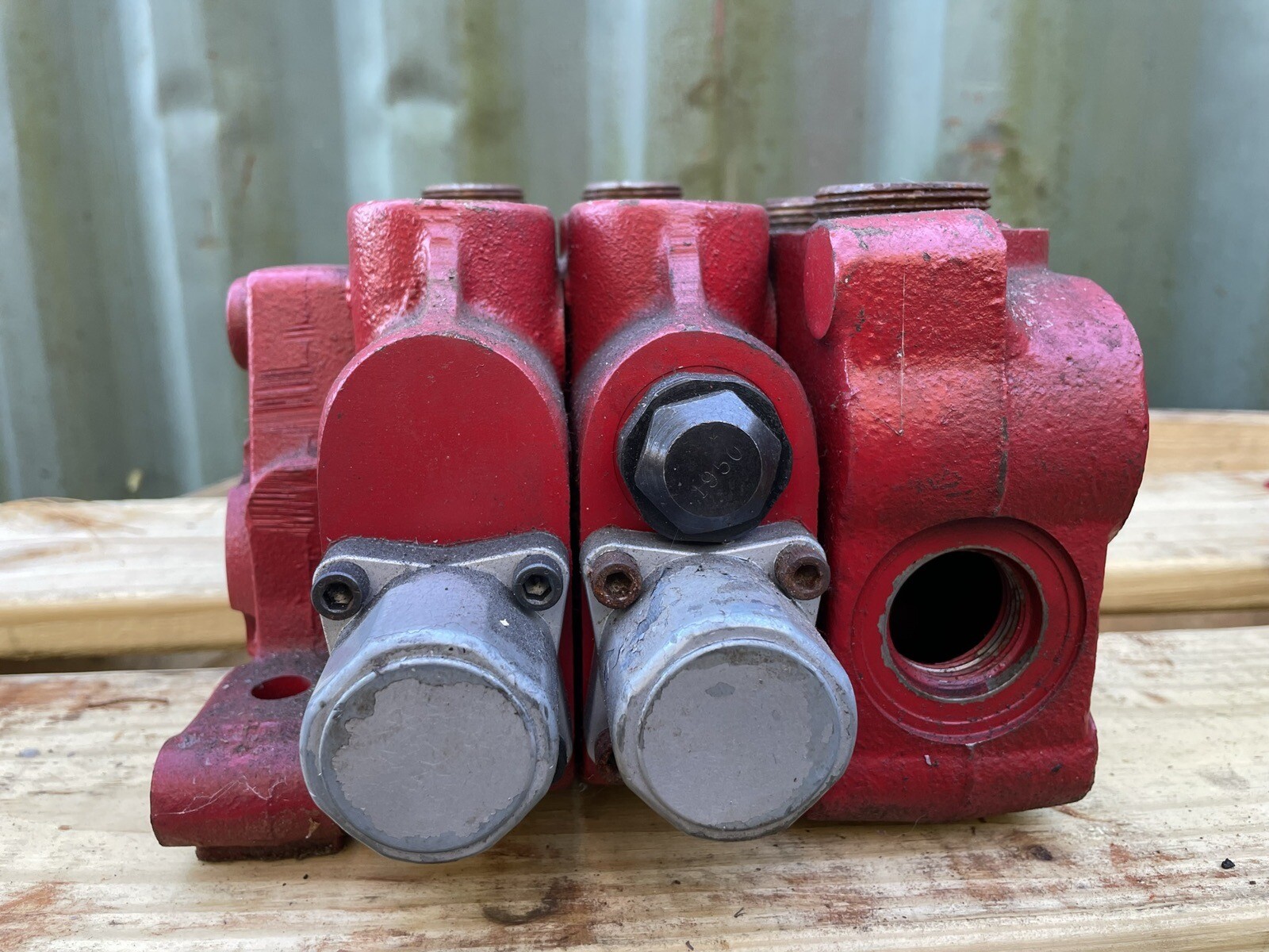 Gresen V42-2095 EA27 Valve | eBay