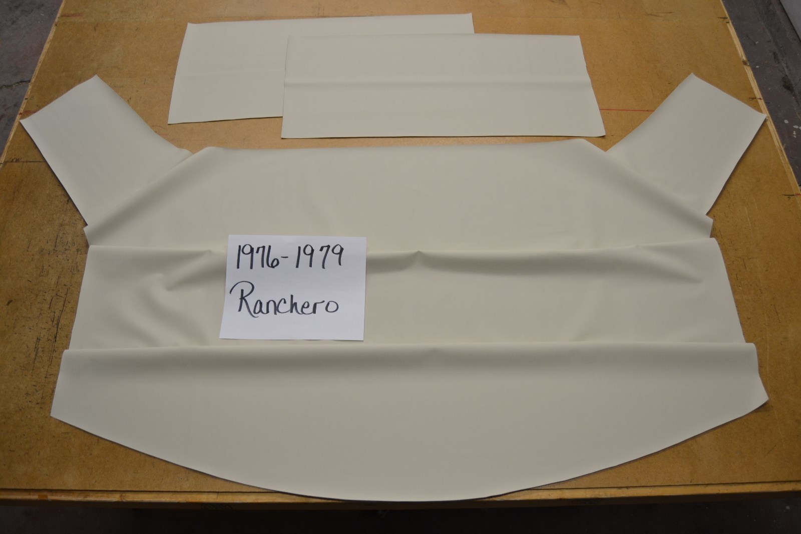 1976 76 1977 77 1978 78 1979 79 FORD RANCHERO OFF WHITE HEADLINER USA ...