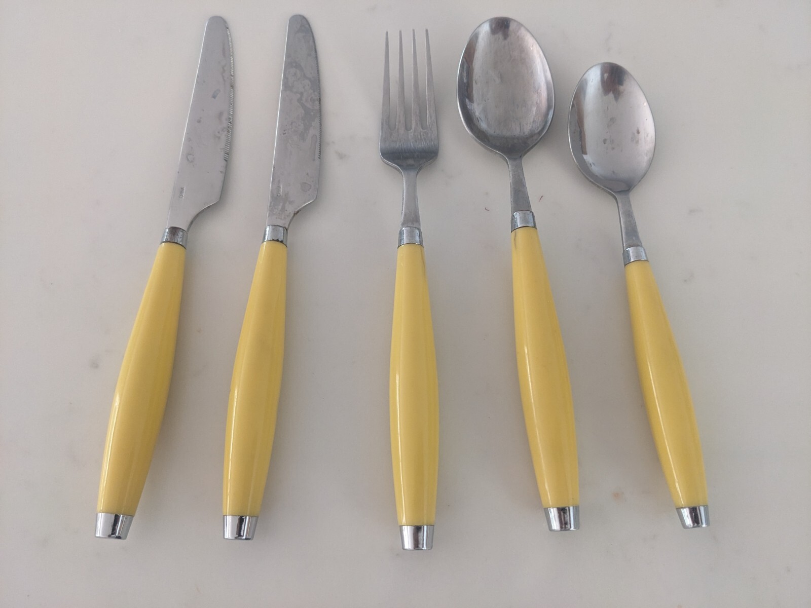 Fiestaware 5 Pc Flatware Silverware Set Fiesta 1 Forks 2 Knife 2 Spoons ...