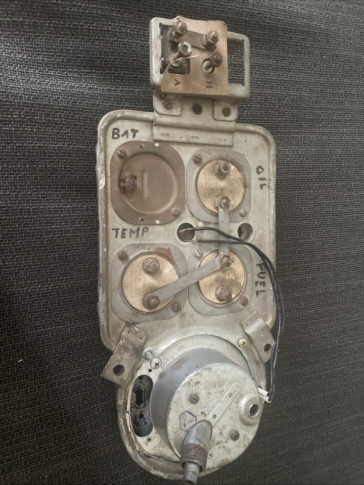 1948 1949 1950 Ford Truck F1,F2,F3 etc. SPEEDOMETER & Dash Gauge Panel ...