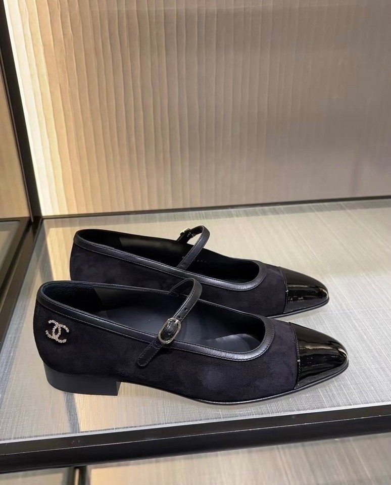 New in Box CHANEL Mary Jane Mary Janes Shoes Sandals Flats Black Suede ...