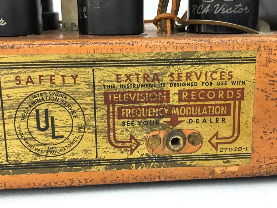 RCA 28T Tabletop Tube Radio Replacement Chassis Assembly w/ Bolts, AS ...