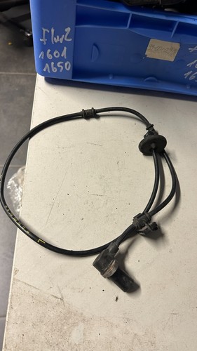 Mercedes W210 S210 Classe E Capteur ABS Câble Arrière Droite 2105400717 ...