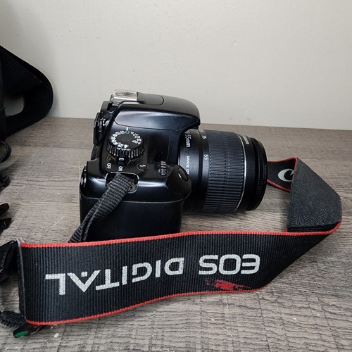 Canon EOS Rebel T3 camera With EF- S 18-55mm Lens And Charger Carry ...