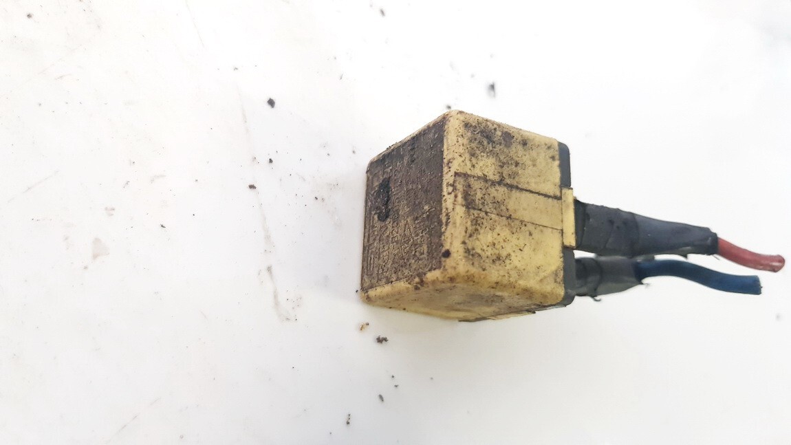 8200051112 Relais for Renault Megane 1998 FRF1408918-35 | eBay