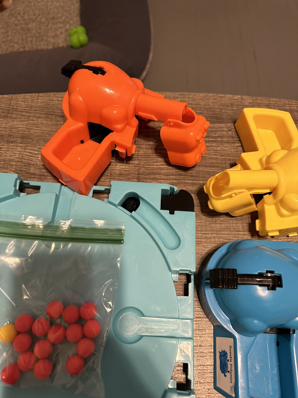 2012 Hungry Hungry Hippo - Game Board, 4 Hippos, in Original Box ...