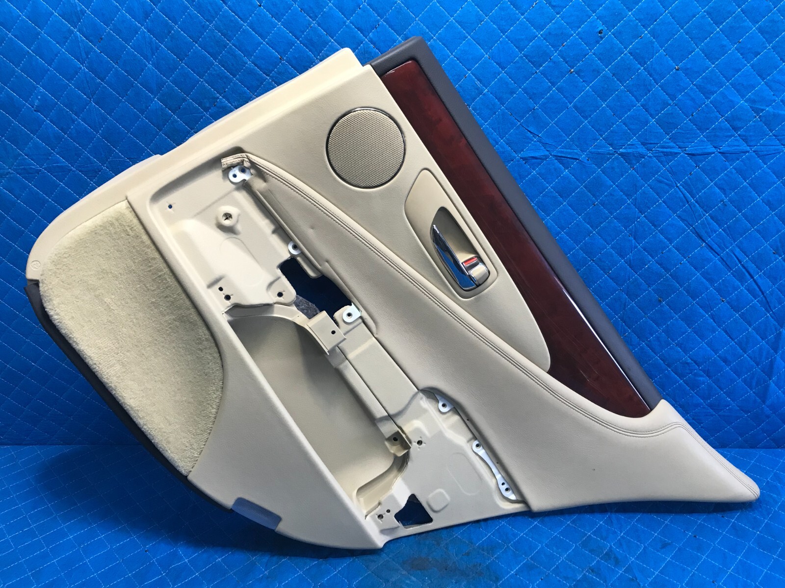 08 LEXUS LS460 RIGHT REAR PASSENGER INTERIOR DOOR PANEL BEIGE | eBay